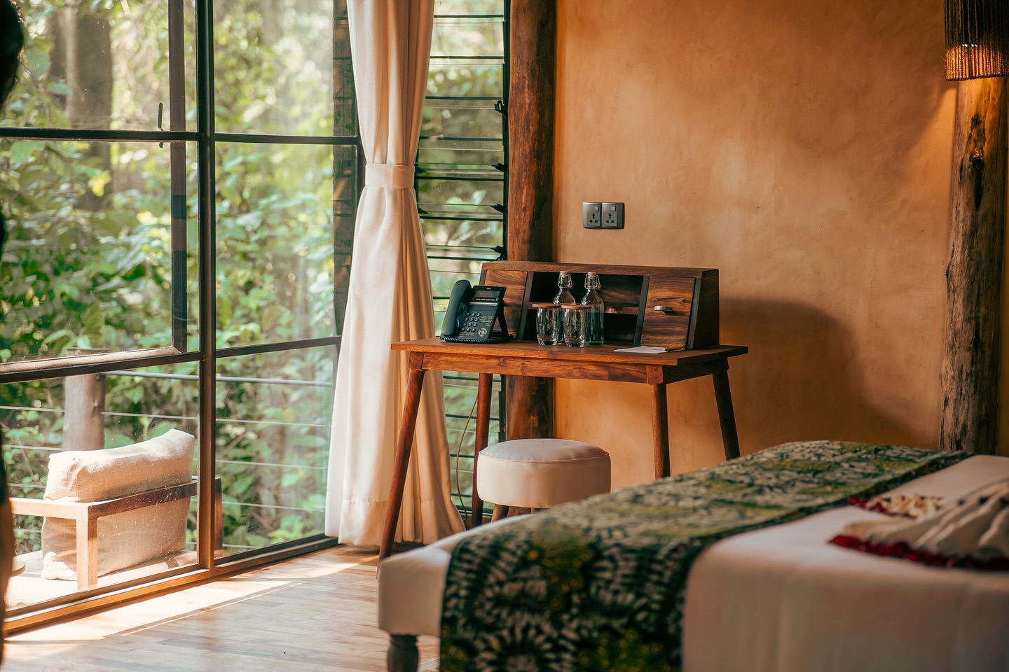 Deluxe Tripple - Entebbe Forest Lodge